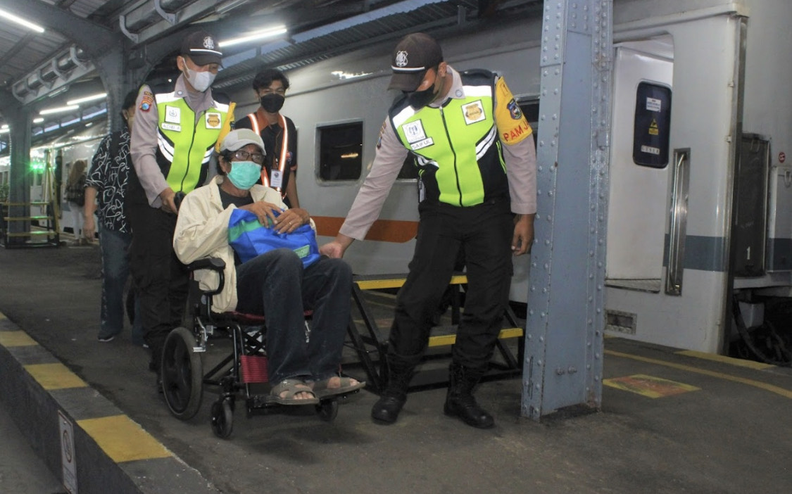 KAI Berikan Diskon 20 Persen Bagi Penumpang Disabilitas - Awall.id