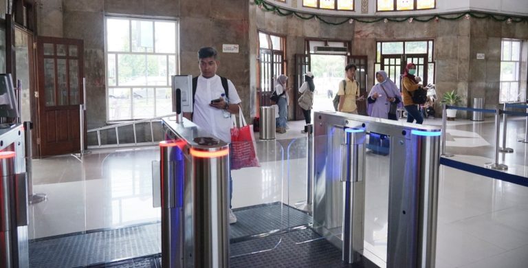 Tingkatkan Keamanan dan Kenyamanan, Stasiun Semarang Poncol Terapkan ...